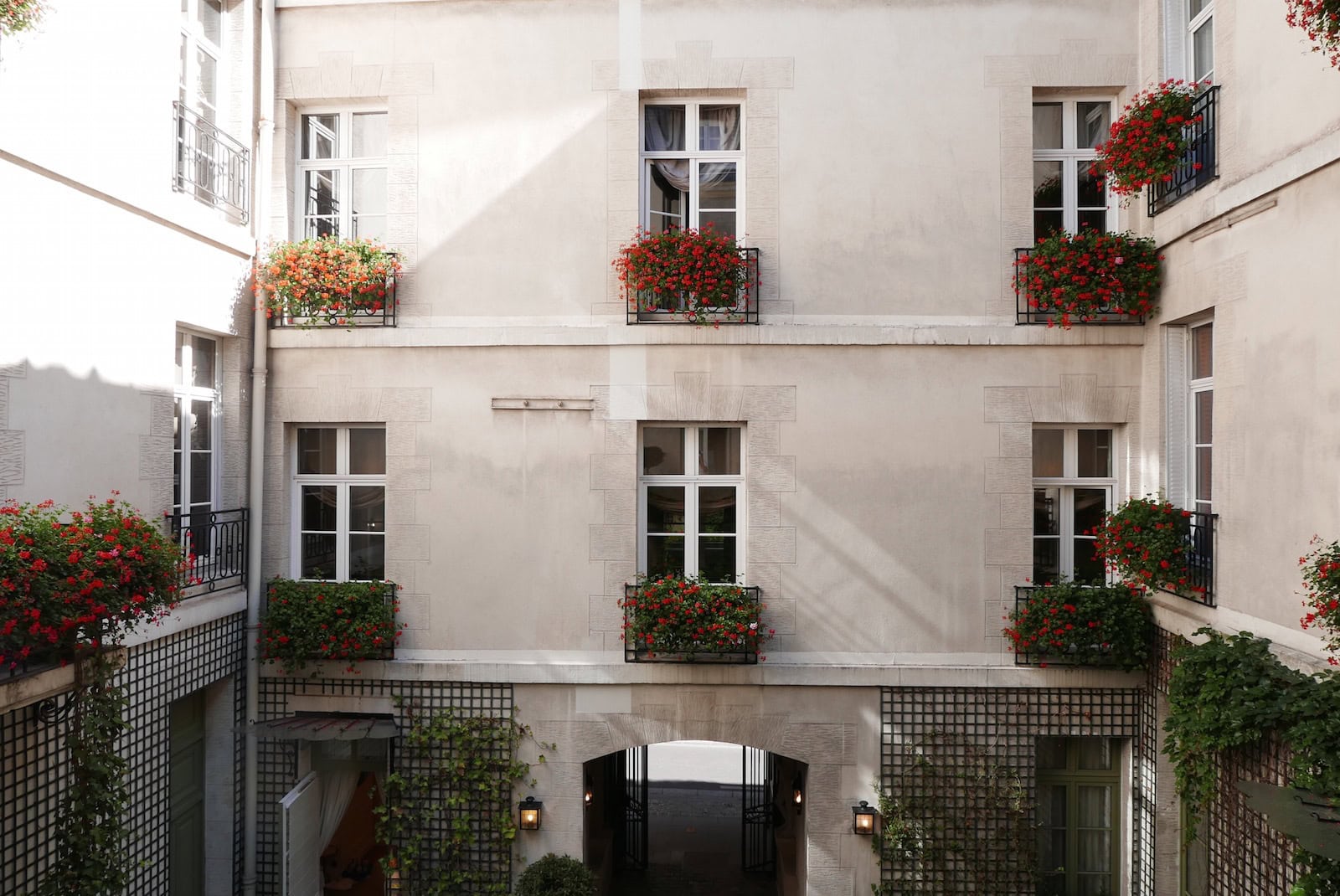 Hotel Review: Relais Christine, Parisian Luxury In The Latin Quarter ...
