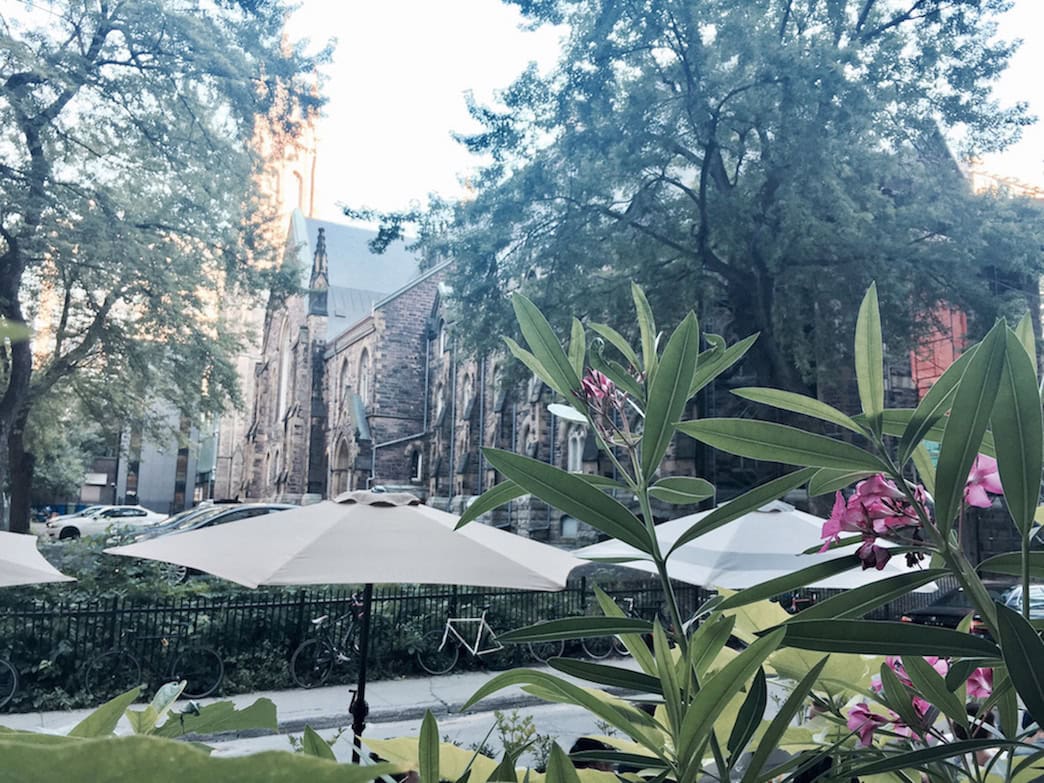 Why Montreal Should Be On The Top Of Your Bucketlist | We Are Travel Girls