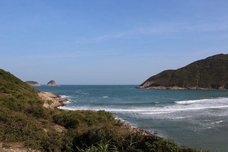 A GUIDE TO HIKING HAM TIN BEACH, HONG KONG | WE ARE TRAVEL GIRLS