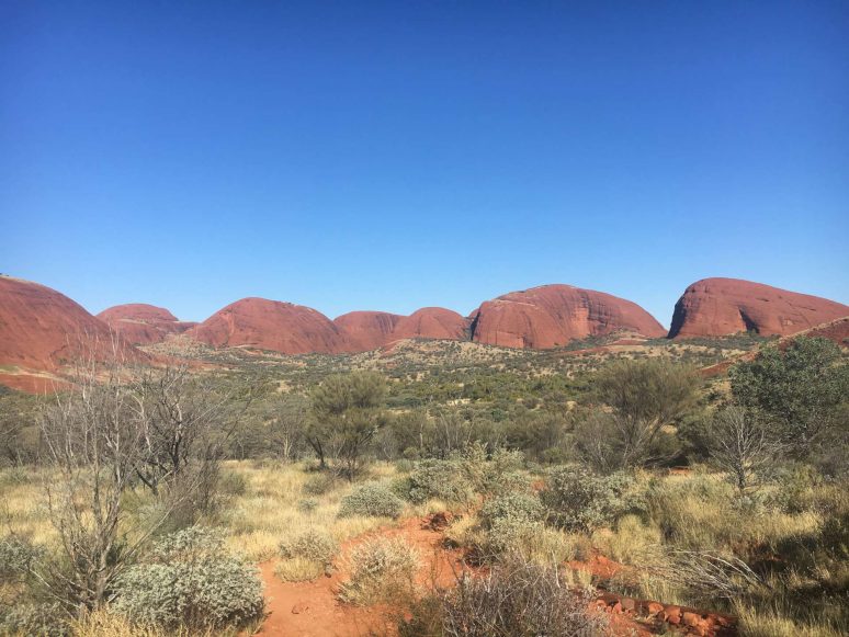 5 REASONS TO VISIT ULURU – THE HEART OF AUSTRALIA | We Are Travel Girls