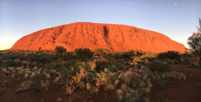 5 REASONS TO VISIT ULURU – THE HEART OF AUSTRALIA | We Are Travel Girls
