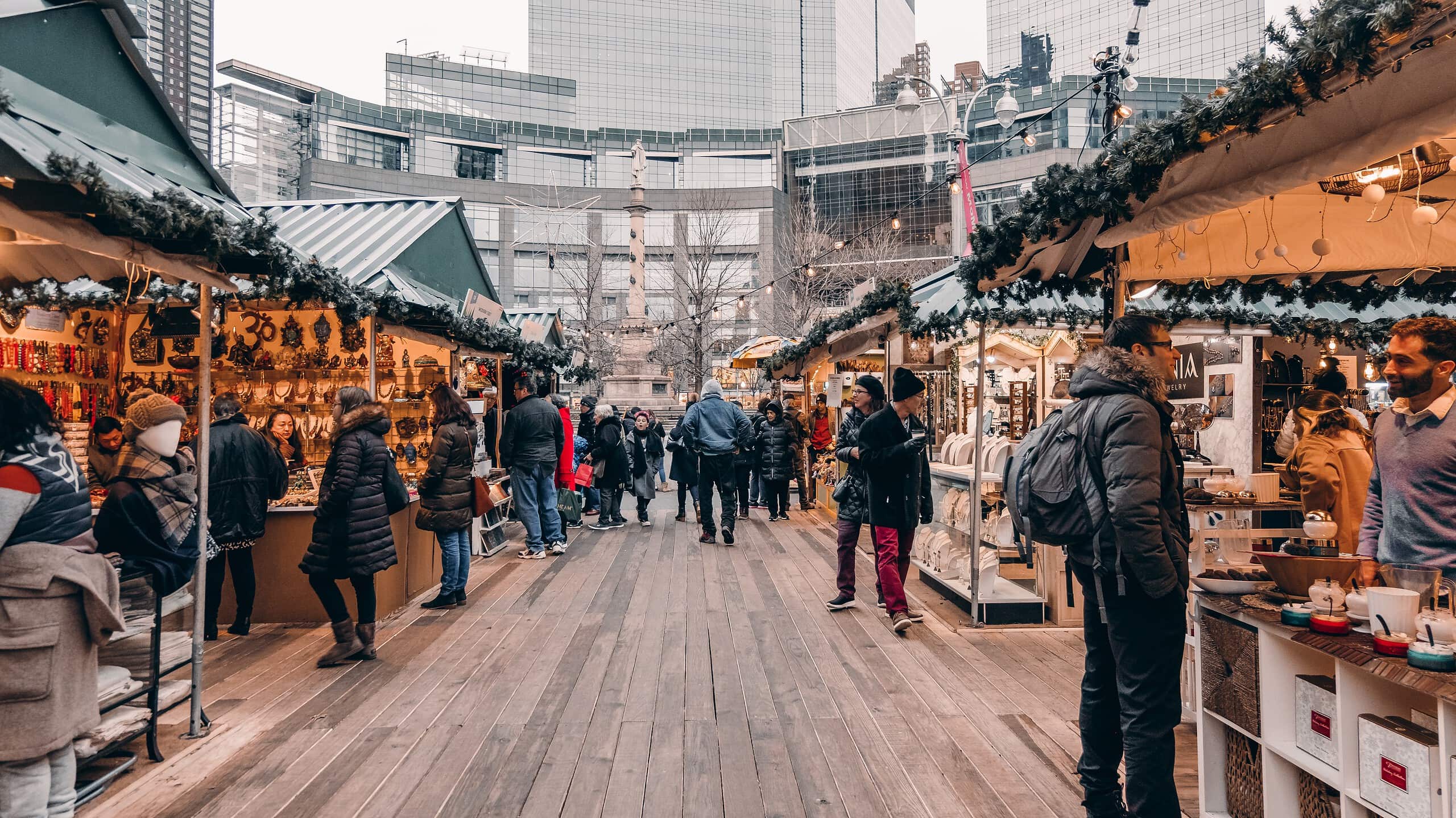 10 Best Christmas Markets in the USA | We Are Travel Girls